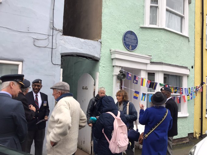 Blue Plaque Unveiled on Queen Street to West Indian Servicemen of WW2 ...
